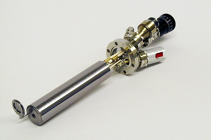 Effusion Cells - Scienta Omicron