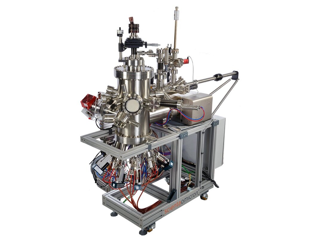 Lab 10 MBE System - Scienta Omicron